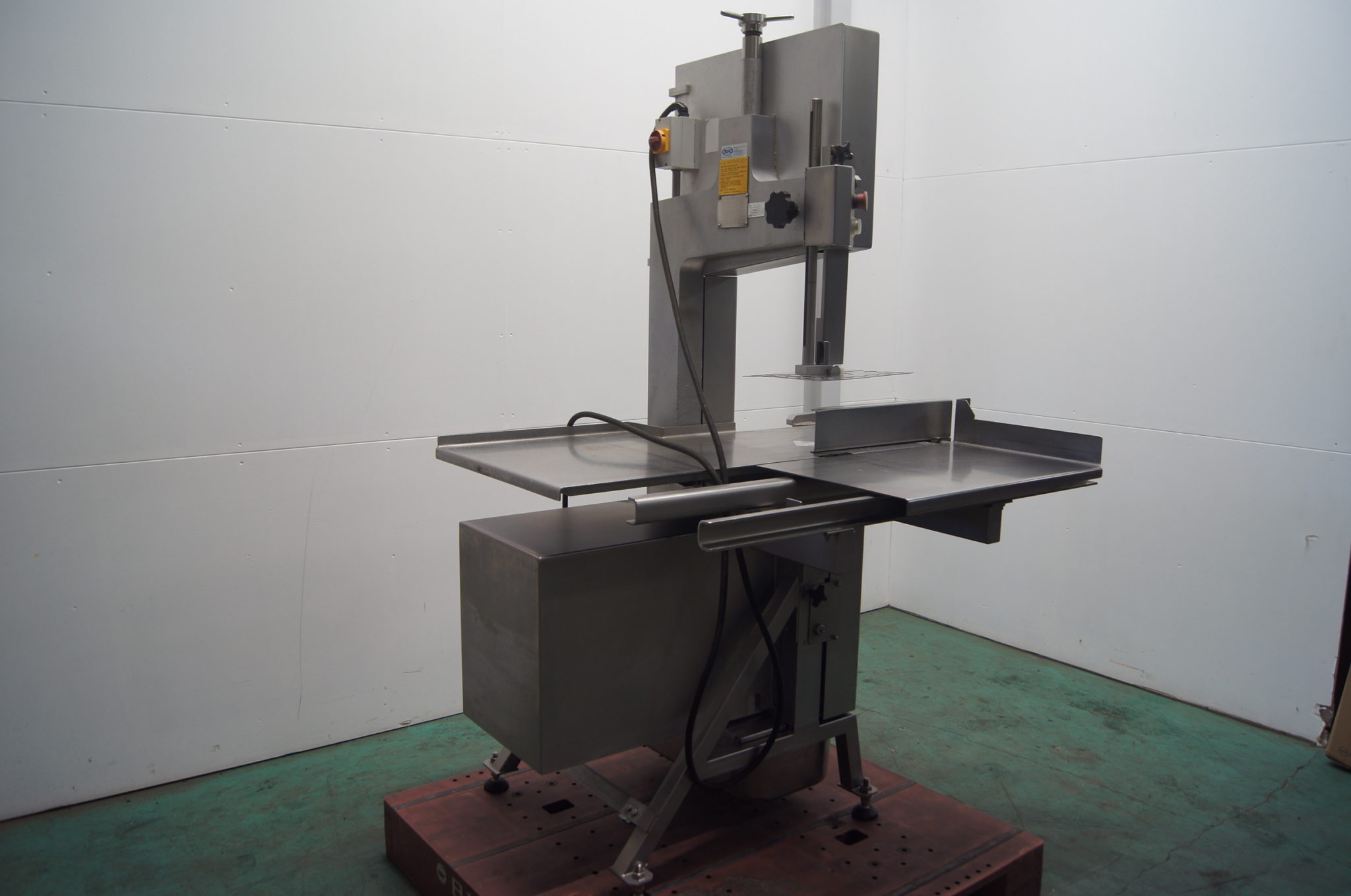 （売約済み）バンドソー AEW-400 AEW 中古品 AR-2011 | 株式会社アイリテクノ