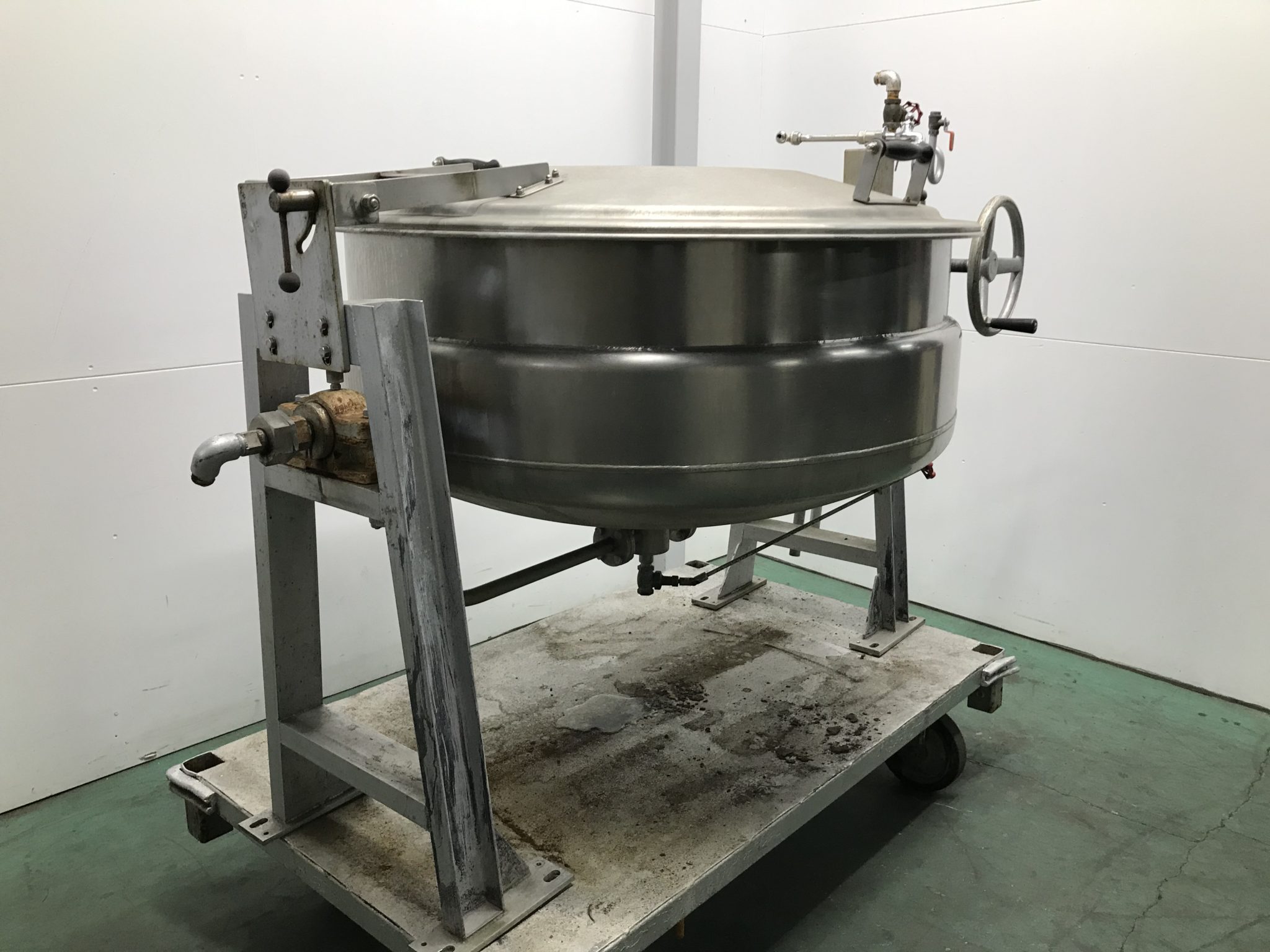 （売約済み）日本調理機 回転式蒸気二重釜 SRB-300 中古 AR-4016 | 株式会社アイリテクノ